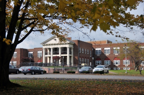 Skilled Nursing Facility in Erie, PA - Pleasant Ridge Manor